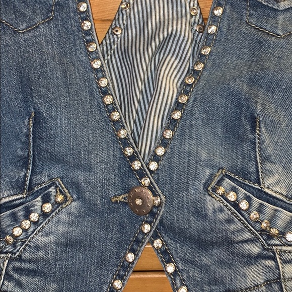 Jackets & Coats | Very Pretty Denim Vest | Poshmark